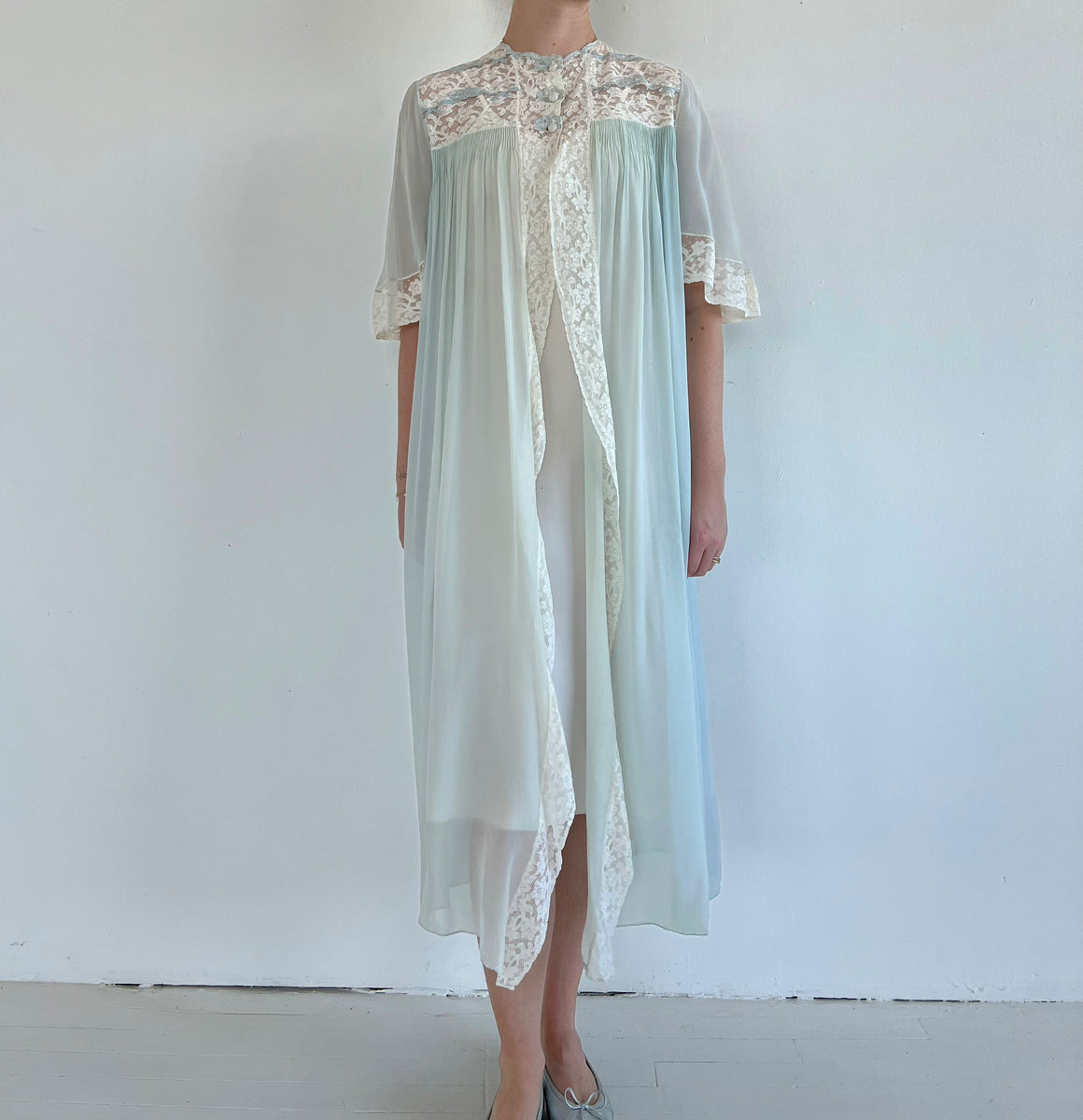 1930's Blue Ombré Silk Chiffon Robe – Eveliina Vintage