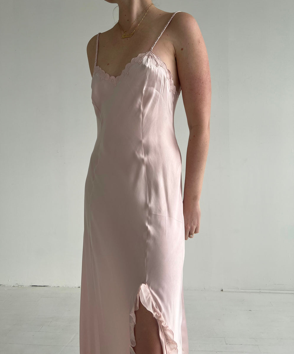 1970's Pale Pink Silk Slip Dress with Ruffle – Eveliina Vintage