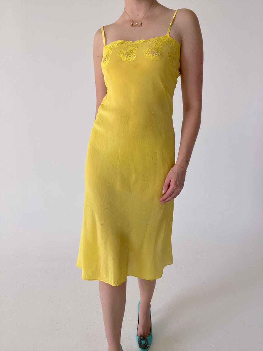 Hand Dyed Yellow Silk Slip – Eveliina Vintage